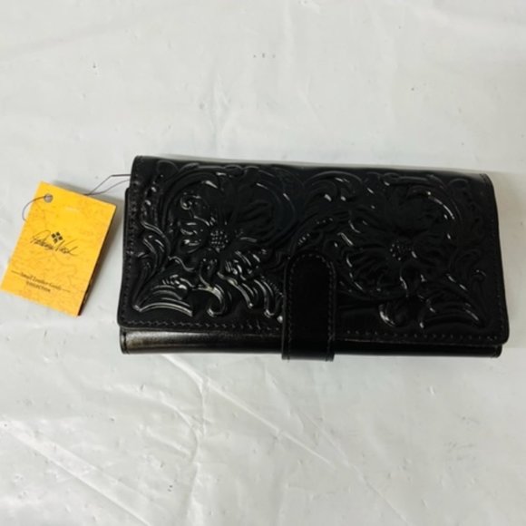 Patricia Nash | Bags | Patricia Nash Beverley Wallet In Smoke New With ...